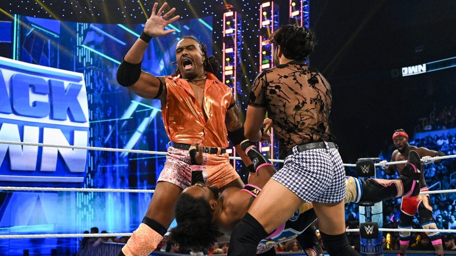 Ex-dupla da WWE Mace e Mansoor aparecem na Soft Ground Wrestling Uganda ...