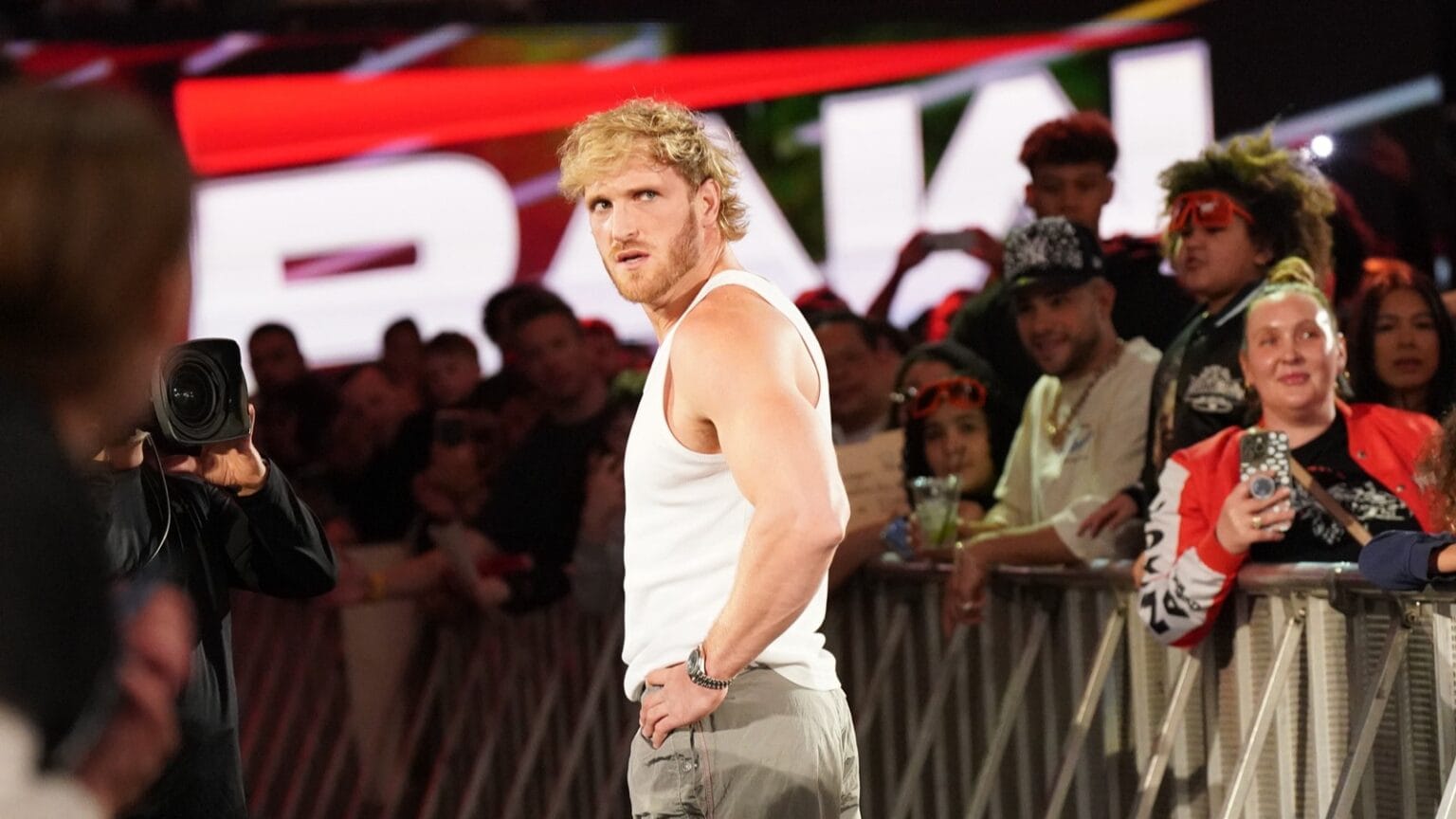 Logan Paul quer retornar ao Japão com a WWE apesar de polêmica no ...